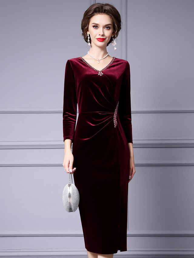 Burgundy Velvet Long Sleeve Pleats Mother Of The Bride Dress