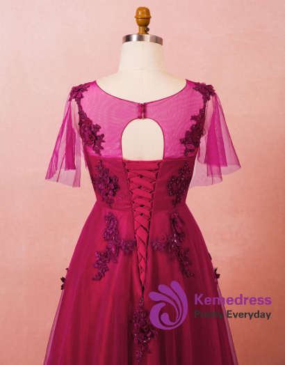 Plus Size Burgundy V-neck Tulle Appliques Prom Dress