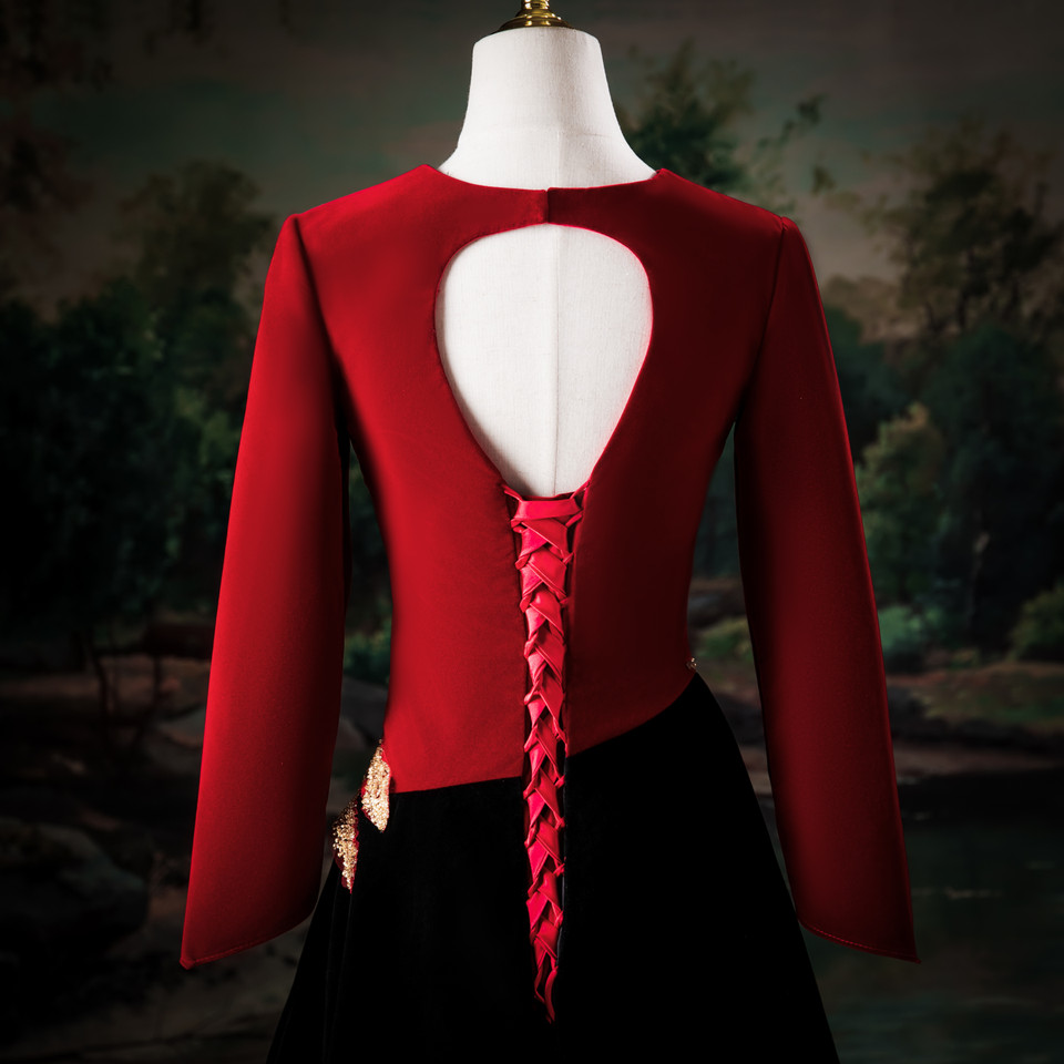 Black Velvet Long Sleeve Backless Prom Dress