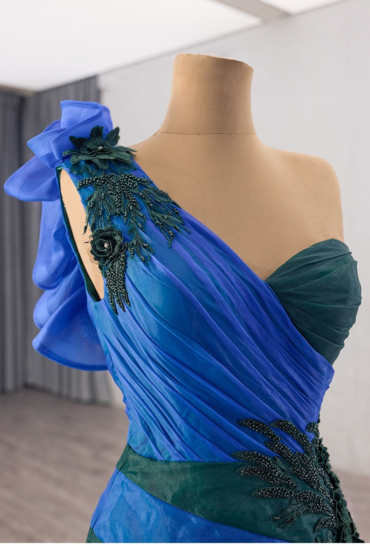 Green Blue Mermaid One Shoulder Pleats Appliques Prom Dress