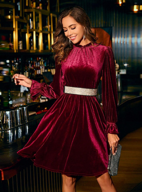 Velvet High-necked Slim Party Dress