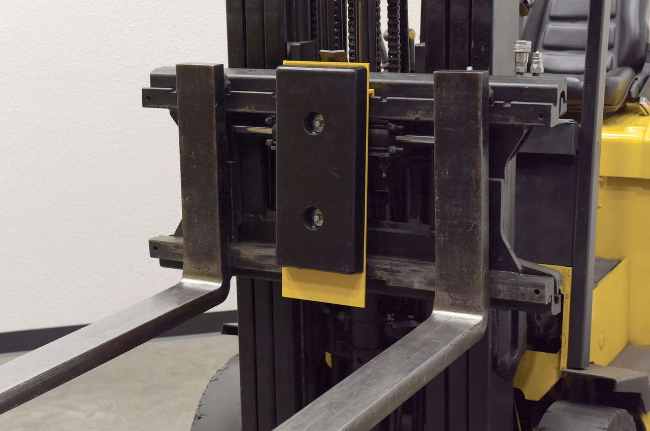 Vestil Fork Truck Carriage Bumper