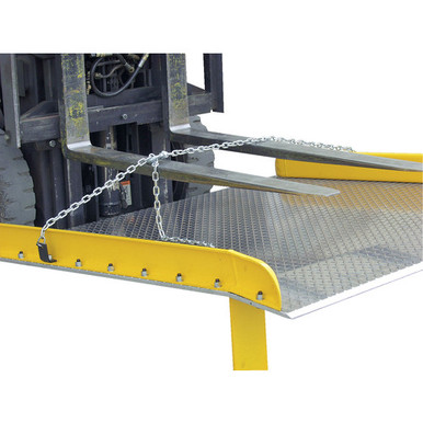 B&P Manufacturing Dock Board Lifting Chains