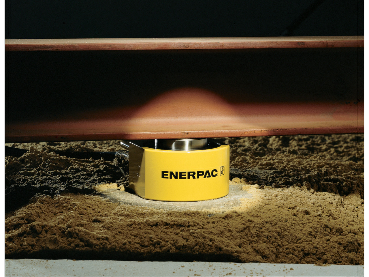 Enerpac RSM1000, 98.1 ton Capacity, .63 in Stroke, Low Height Hydraulic ...