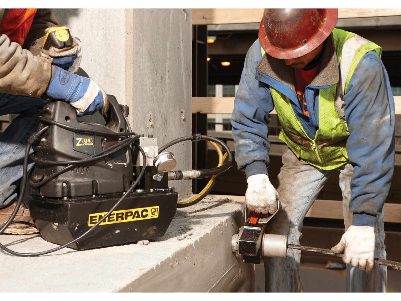 Enerpac ZU4704PB, Electric Hydraulic Pump, Classic, 3/2 Manual Valve ...