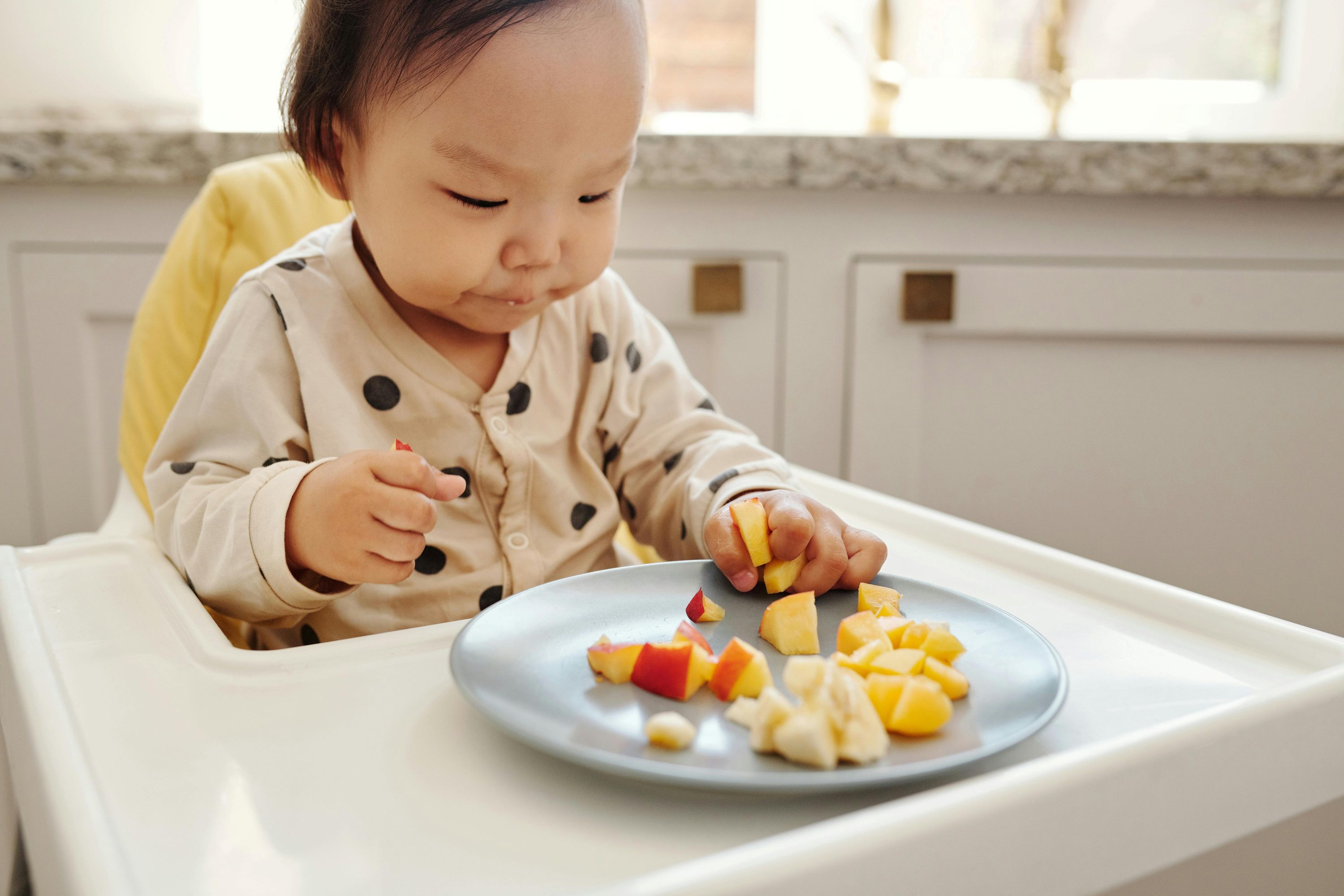 Kids’ Eating Habits for Oral Health – A Parent’s Guide - Myo Munchee ...