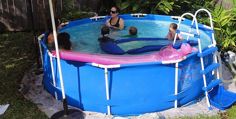 Benefits & Drawbacks of Above Ground Pools - Dunn-Rite Products