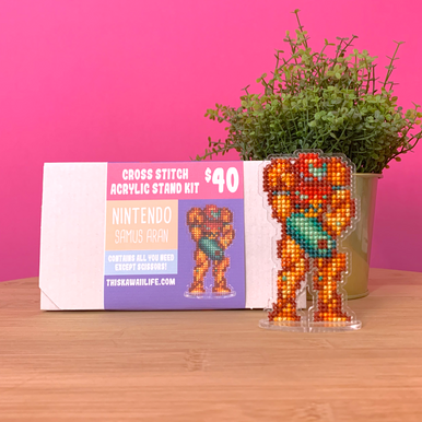Nintendo - Samus Aran (Metroid) - Cross Stitch Acrylic Display Stand Kit