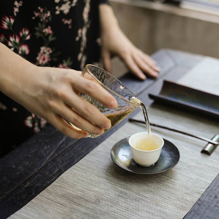 Tea Resources: What is Tea Made Of? - Jasmine Pearl Tea Company