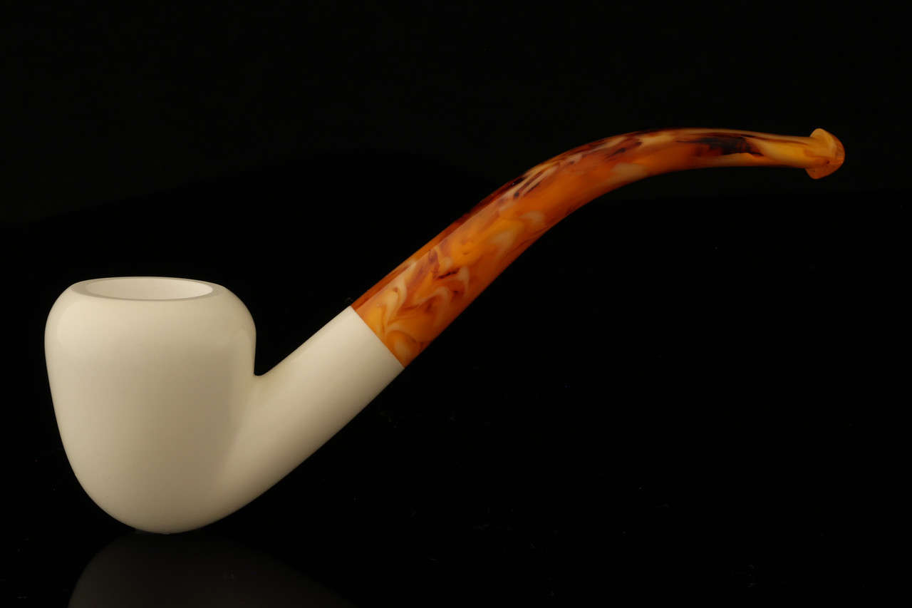 Acorn Hand Carved Block Meerschaum Pipe with fitted case