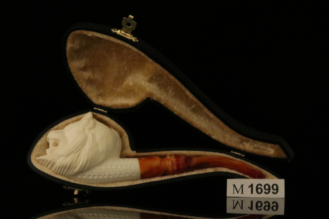Lion Block Meerschaum Pipe with fitted case M1699