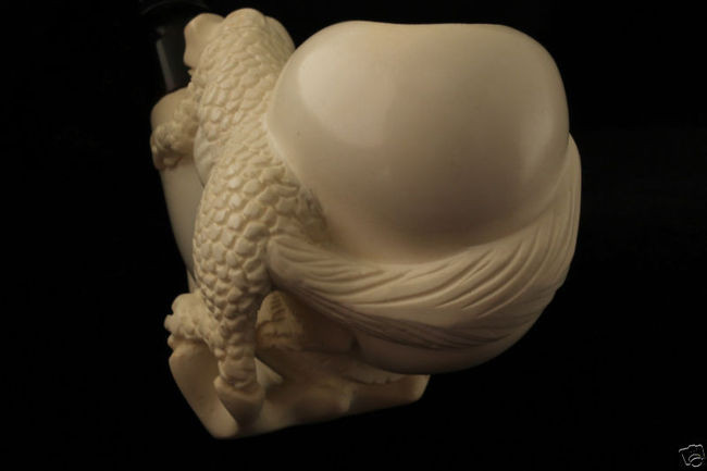 Reptile Series Lizard Hand Carved Meerschaum Pipe