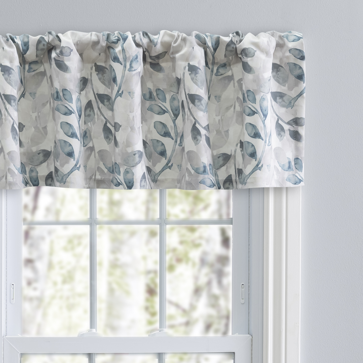 PAISLEY PRISM - ARCH VALANCE