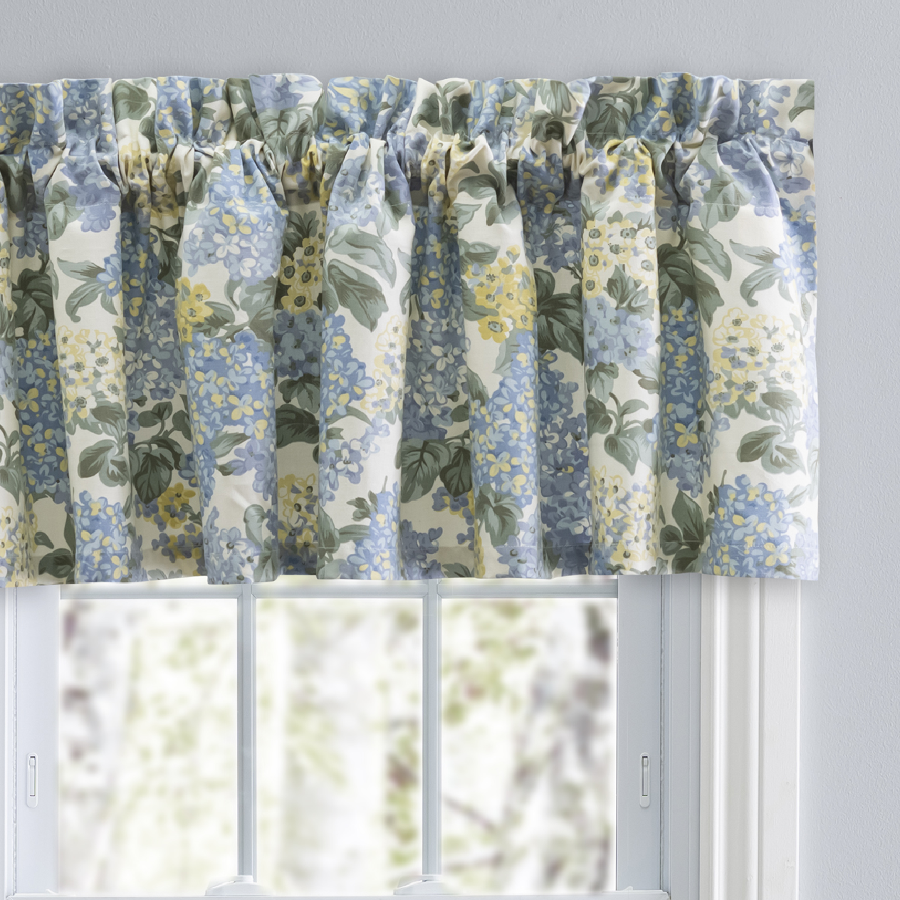 HYDRANGEA - TAILORED VALANCE
