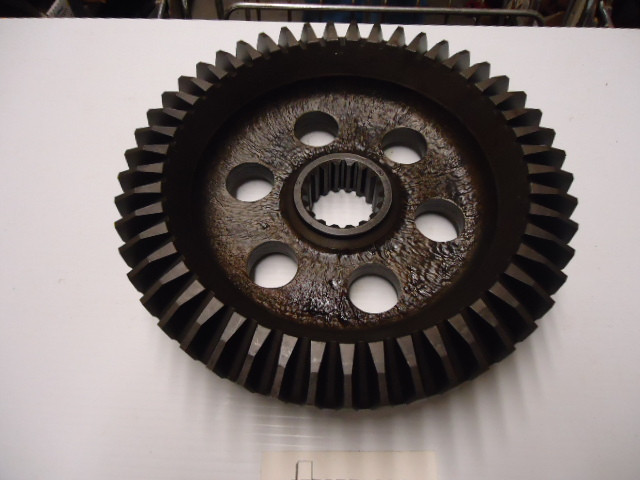 Large gear front final drive