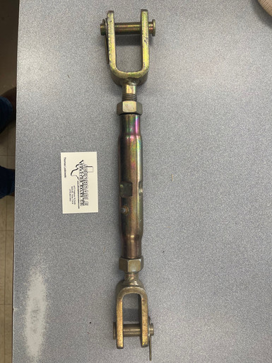 Adjusting link assembly