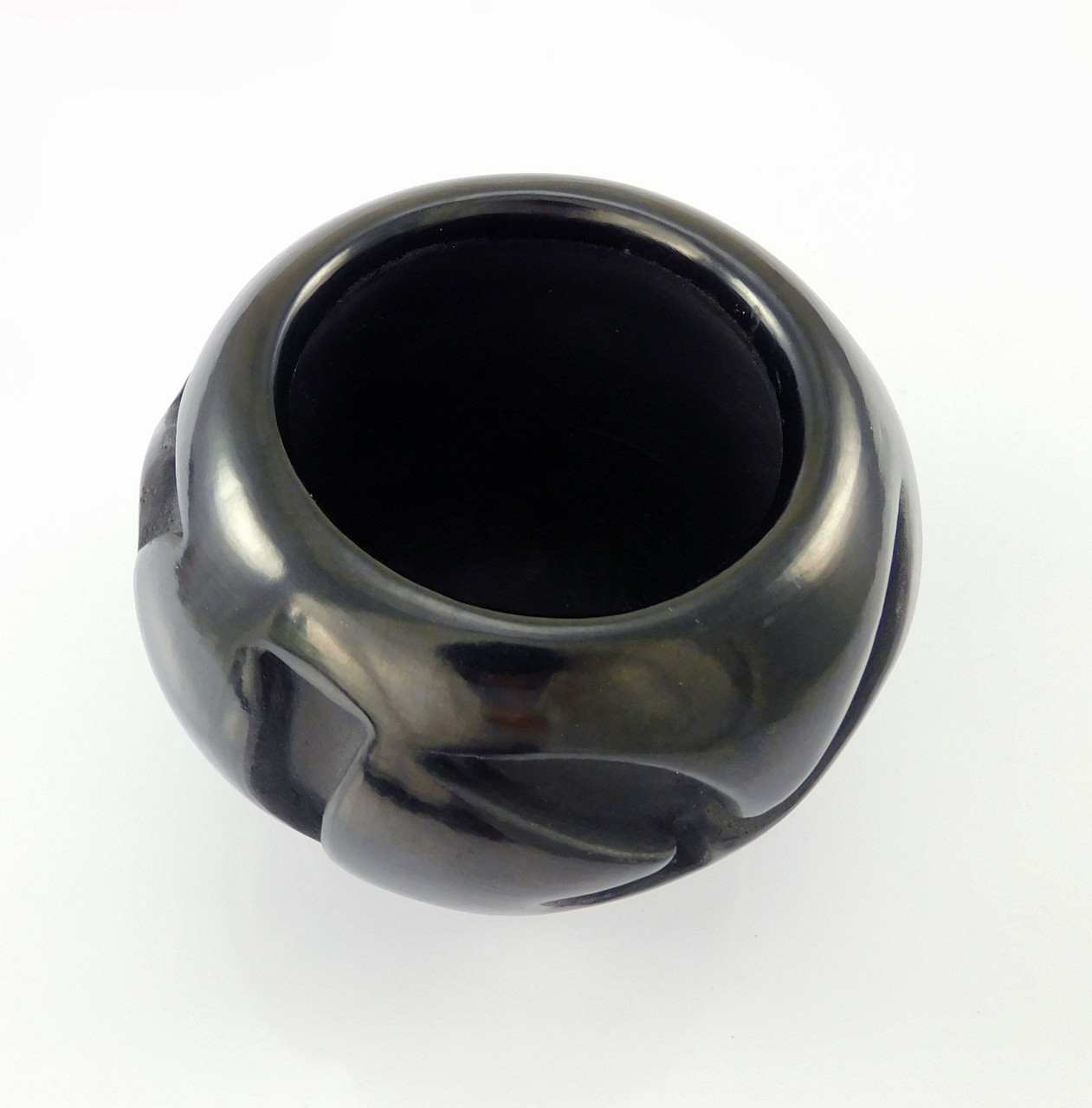 Anita Suazo Santa Clara Black Pottery