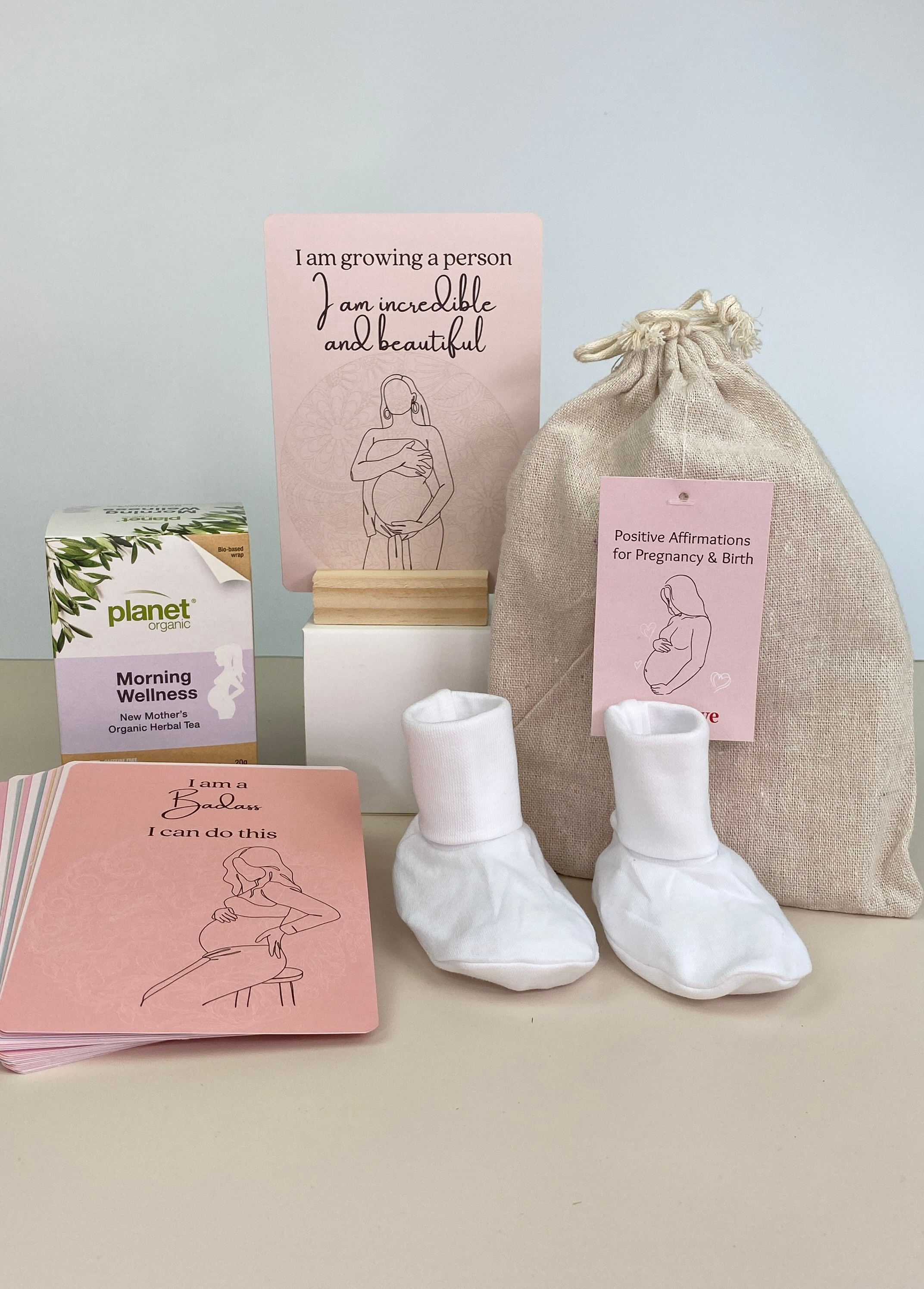 Thoughtful Mum and Baby Gift Boxes // Hampers She'll Love