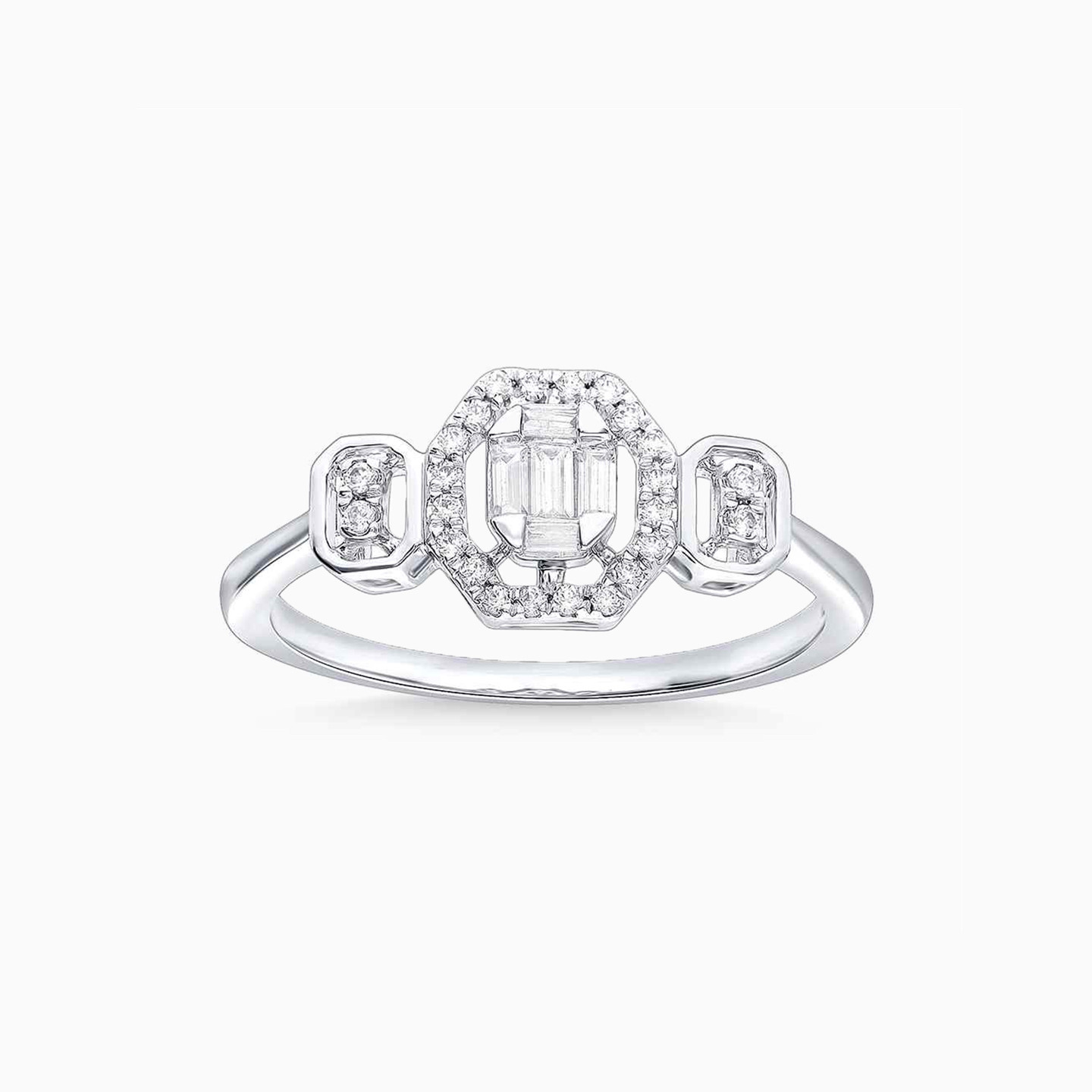 Square Diamond Ring in 18K Gold | L'azurde KSA