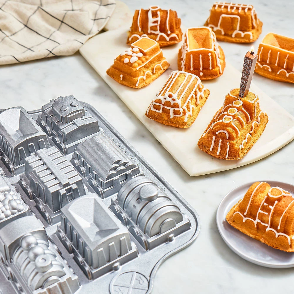 Train Cake Pan - King Arthur Baking Company