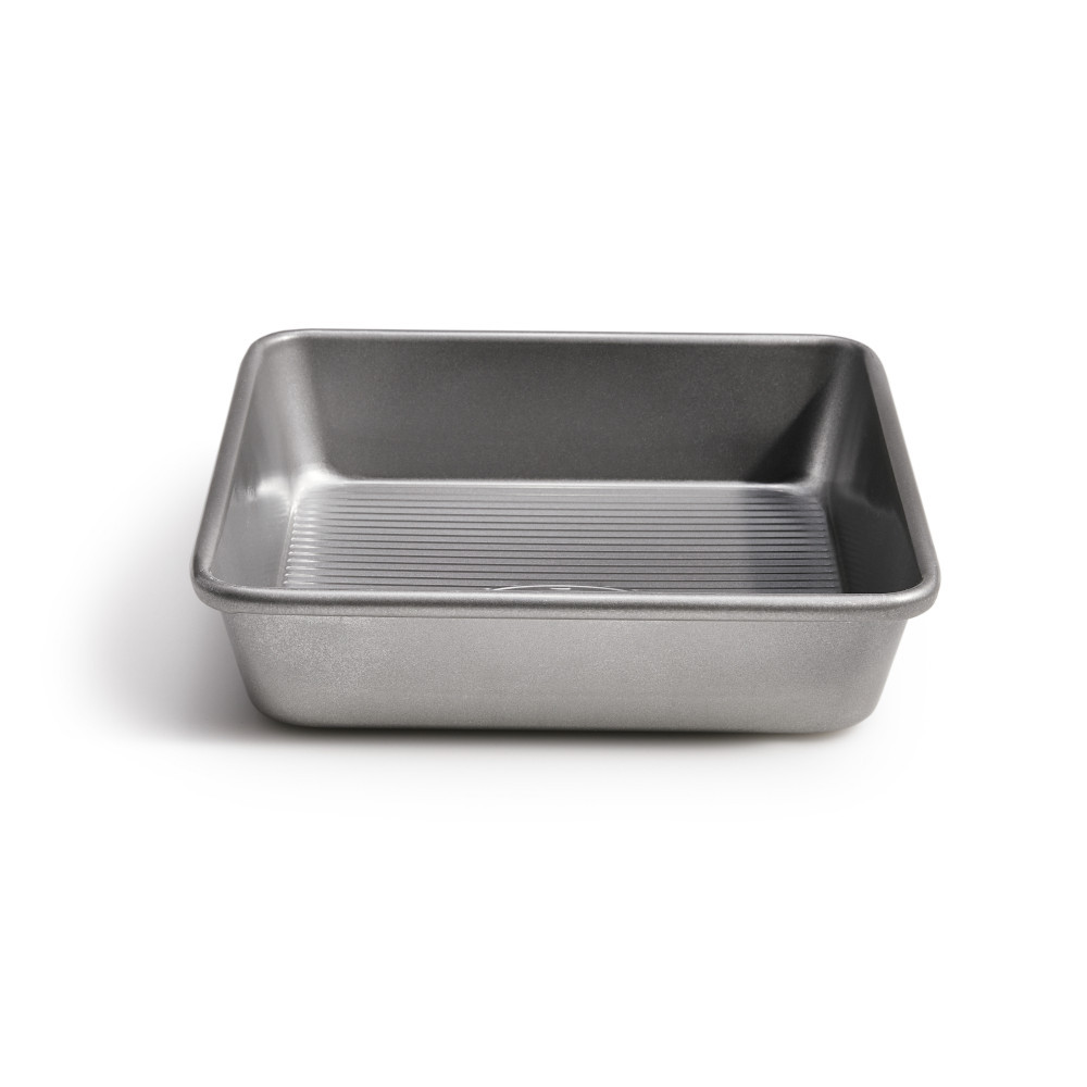 Polished Aluminum Cake Pan - King Arthur Baking Company