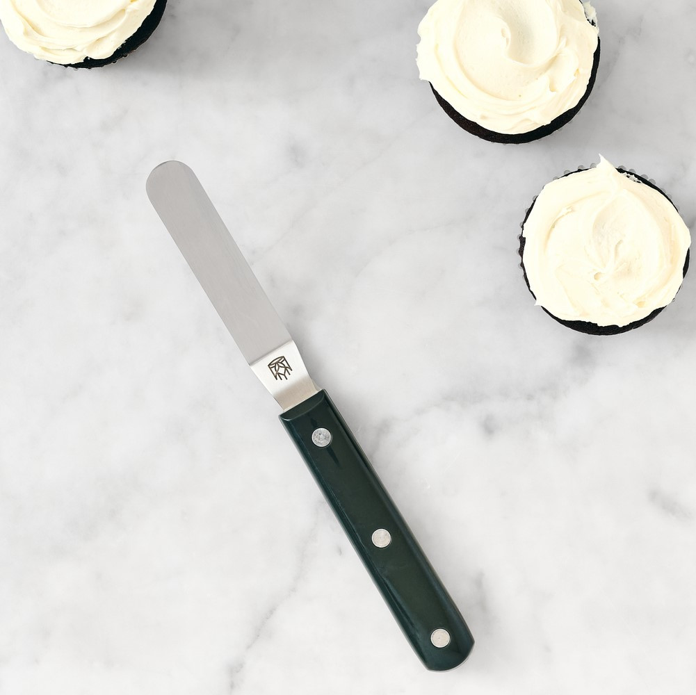 Medium Offset Spatula - King Arthur Baking Company