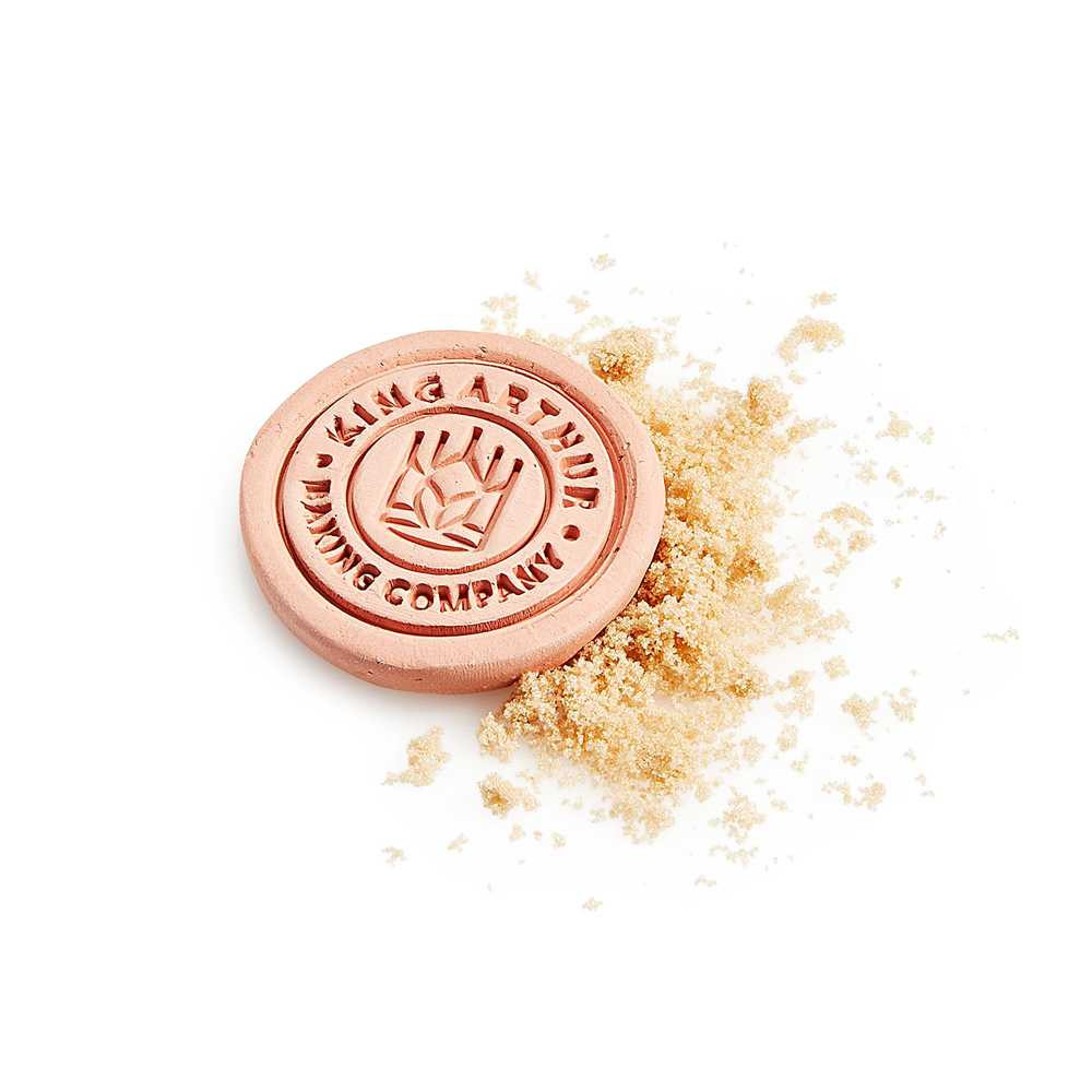 Snow White Non-Melting Topping Sugar | King Arthur Baking Company