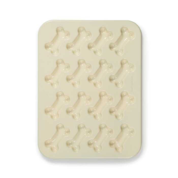Dog Bone Pan