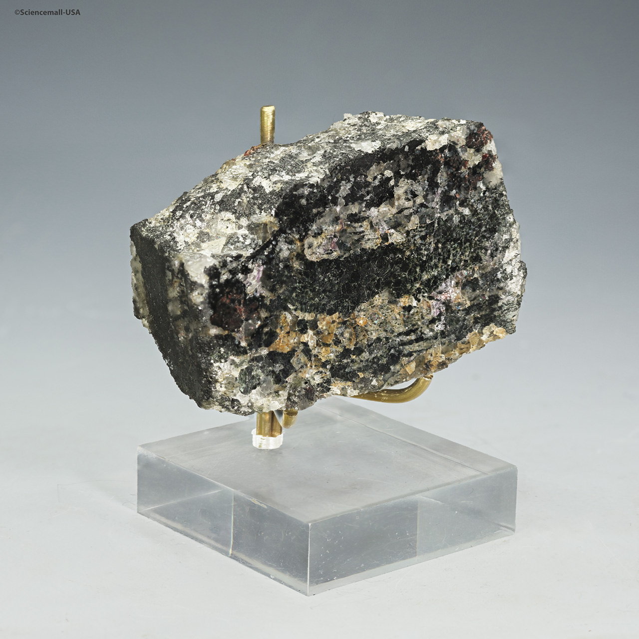 Akilia Greenland Earth's Earliest Biochemistry [100 g ~ 3.85 Ga]