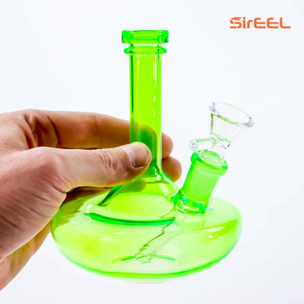 Sireel 6 Wide Base Beaker Ufo Bong With Flower Bowl Assorted Colors