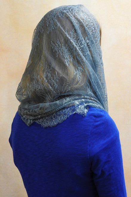 French Lace Pearl Infinity Veils - Veils by Lily
