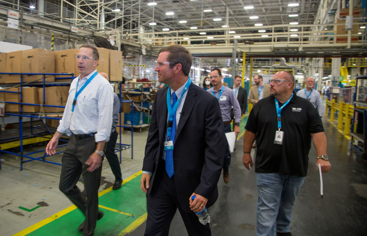GE Appliances adds jobs, new production to Appliance Park - GE ...