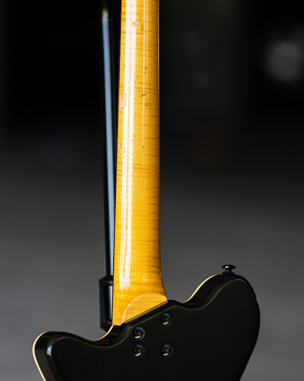 MATON MS500 CUSTOM ELECTRIC GUITAR BLACK LEE KERNAGHAN - GUITAR WORLD ...