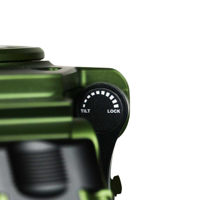 Traverse Three Section Tripod