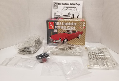 AMT #38110-1HD 1/25 1953 Studebaker Starliner Coupe Skill 2 Molded Gray ...
