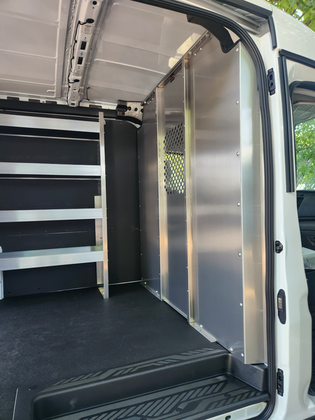 Vertical Aluminum Partition for Transit Van