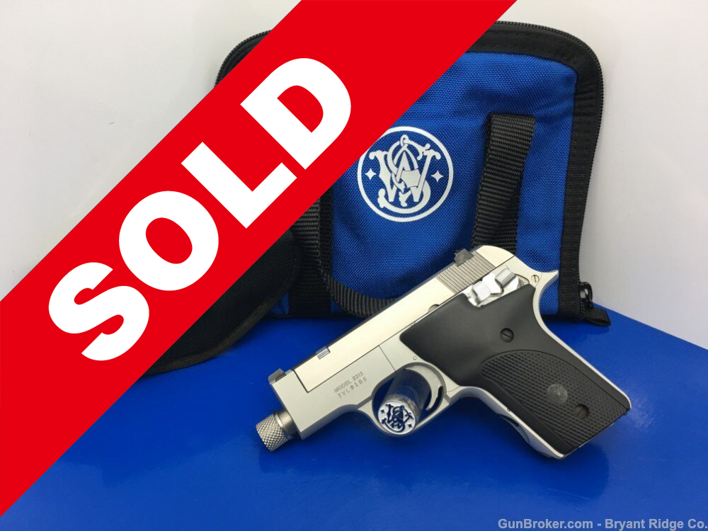 Smith and Wesson Model 2213 .22LR 3" Stainless Frosted *THREADED BARREL ...