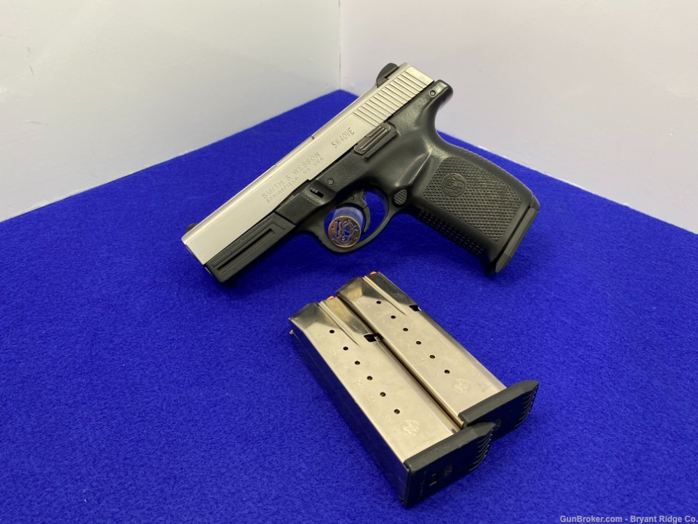 *SOLD* Smith Wesson SW40VE .40 S&W Stainless/Black 4" *DOUBLE ACTION ...