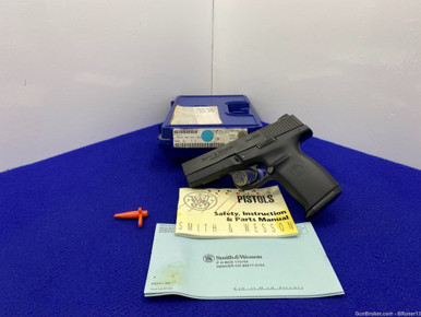 *SOLD* Smith Wesson SW40C .40SW Black 4" *OUTSTANDING SIGMA SERIES*
