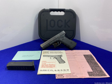 *SOLD* Glock 22 .40 S&W Black 4.48" *AWESOME NEW ORLEANS POLICE ISSUE*