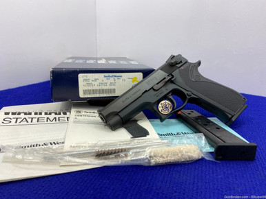 *SOLD* Smith Wesson 3904 9mm Blue 4" *3rd GENERATION - 1st TRIGGER ...