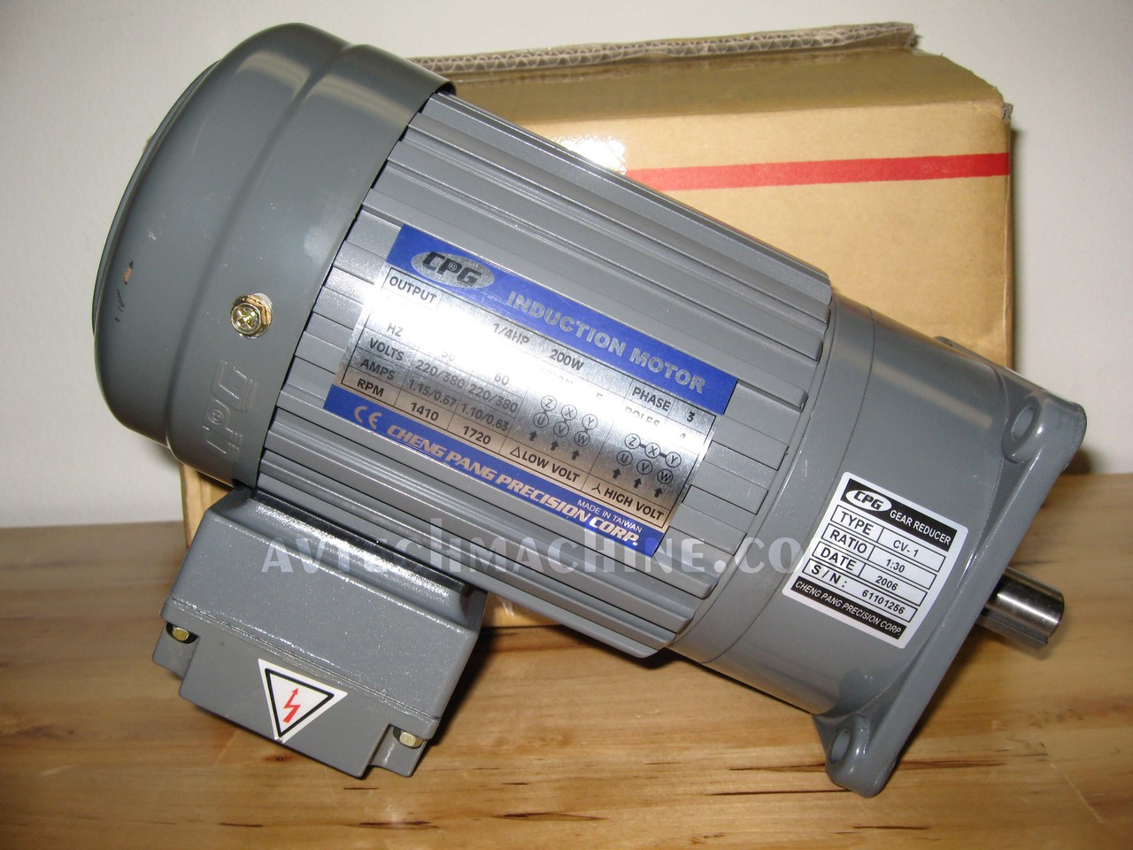 CV200-30SZ-SP524 CPG Cheng Pang Induction Gear Motor 1/4HP Ratio 1:30