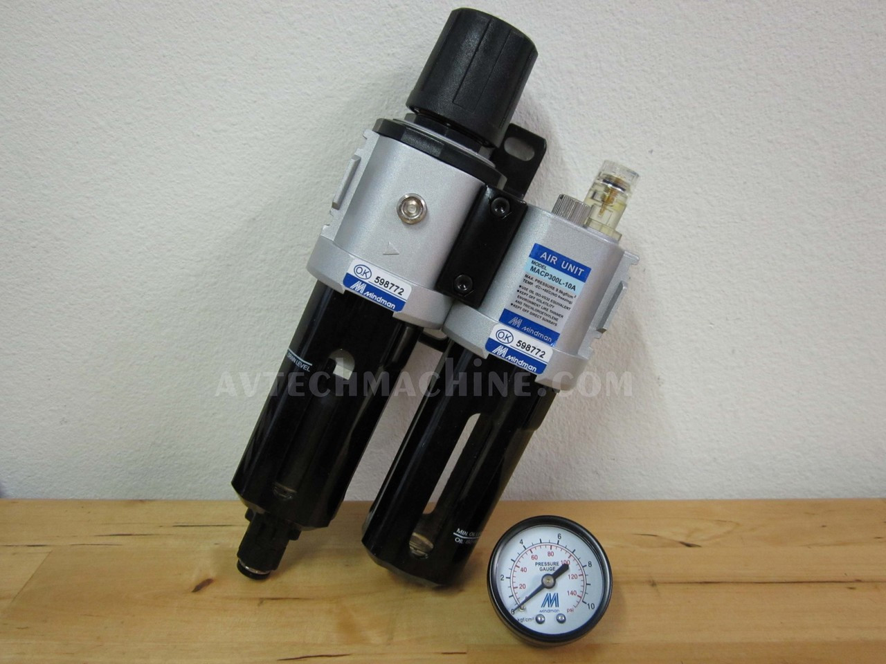 MACP300L-10A-D Mindman Air Regulator 3/8" Pipe Thread Auto Water Drain