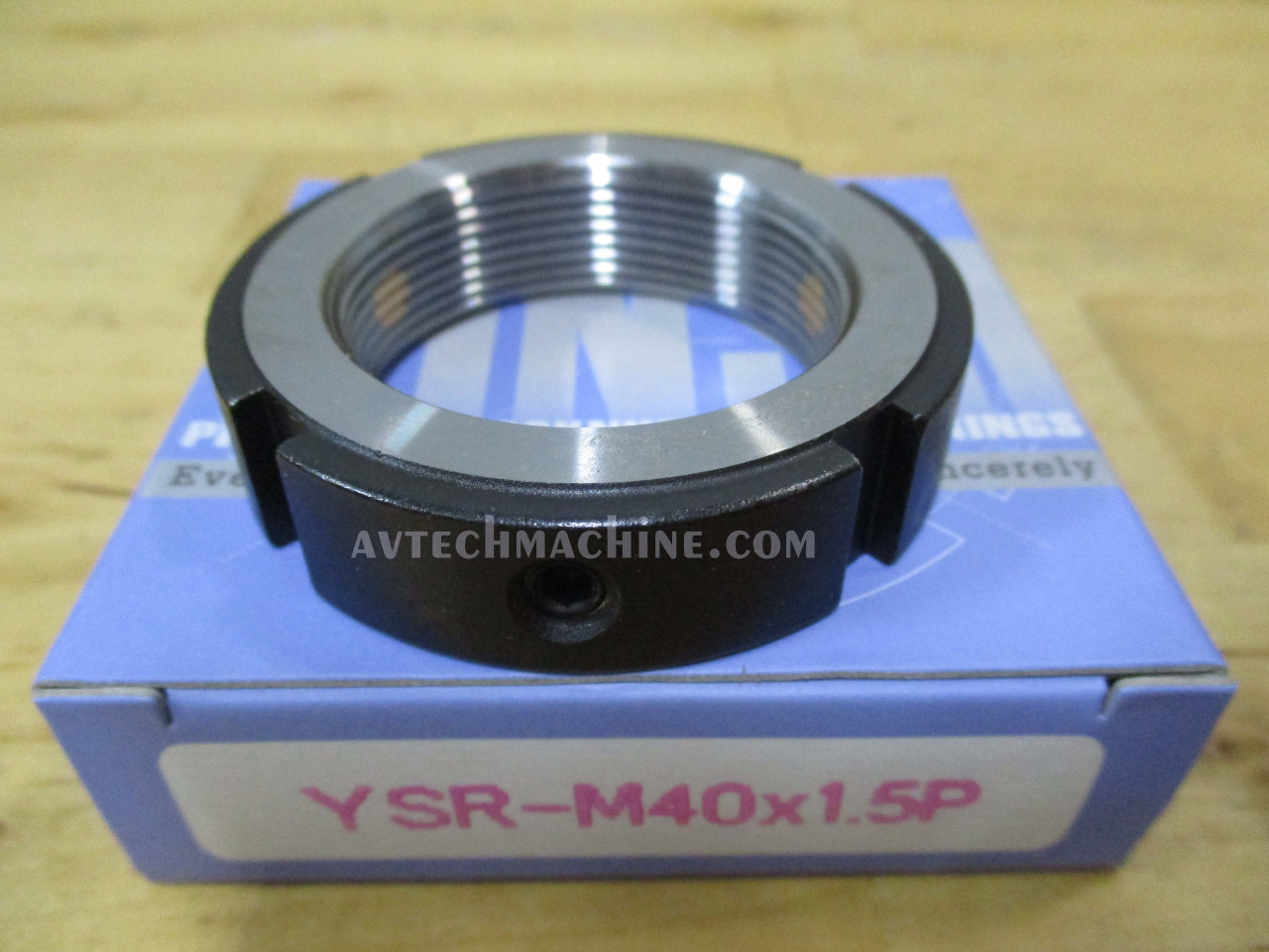 YSR-M40-1.5P-RT Yinsh Precision Lock Nut P1.5 Turning-Red