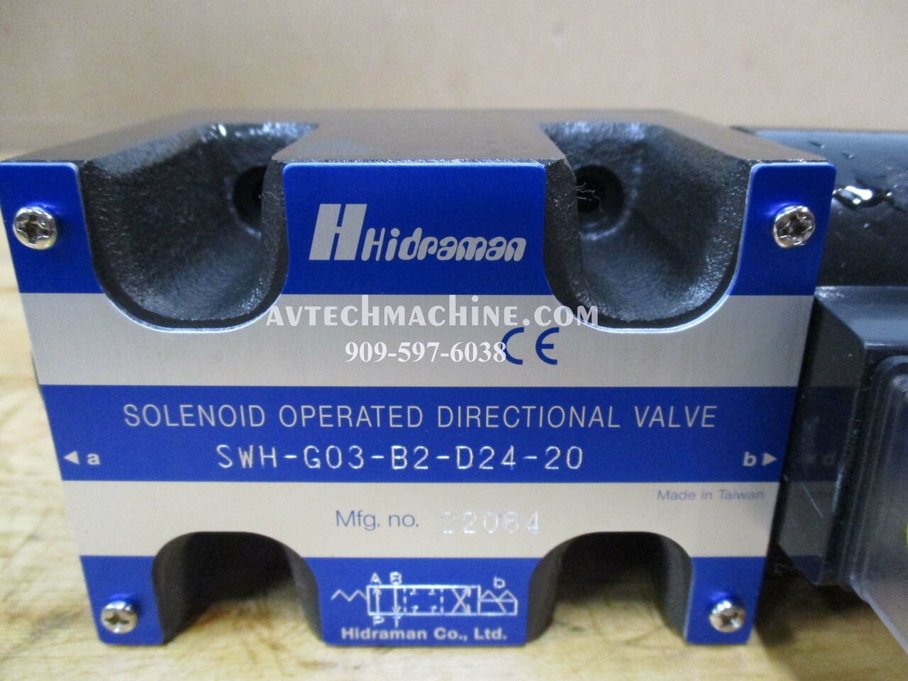 SWH-G03-B2-D24-20 Hidraman Hydraulic Solenoid Valve Coil DC24