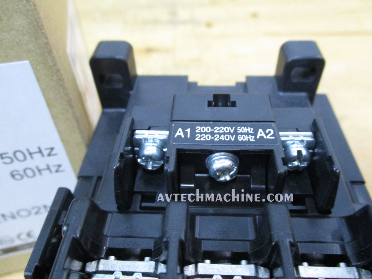 SC-N2-3A2a2b-220V Fuji Magnetic Contactor 2a2b Coil 220V