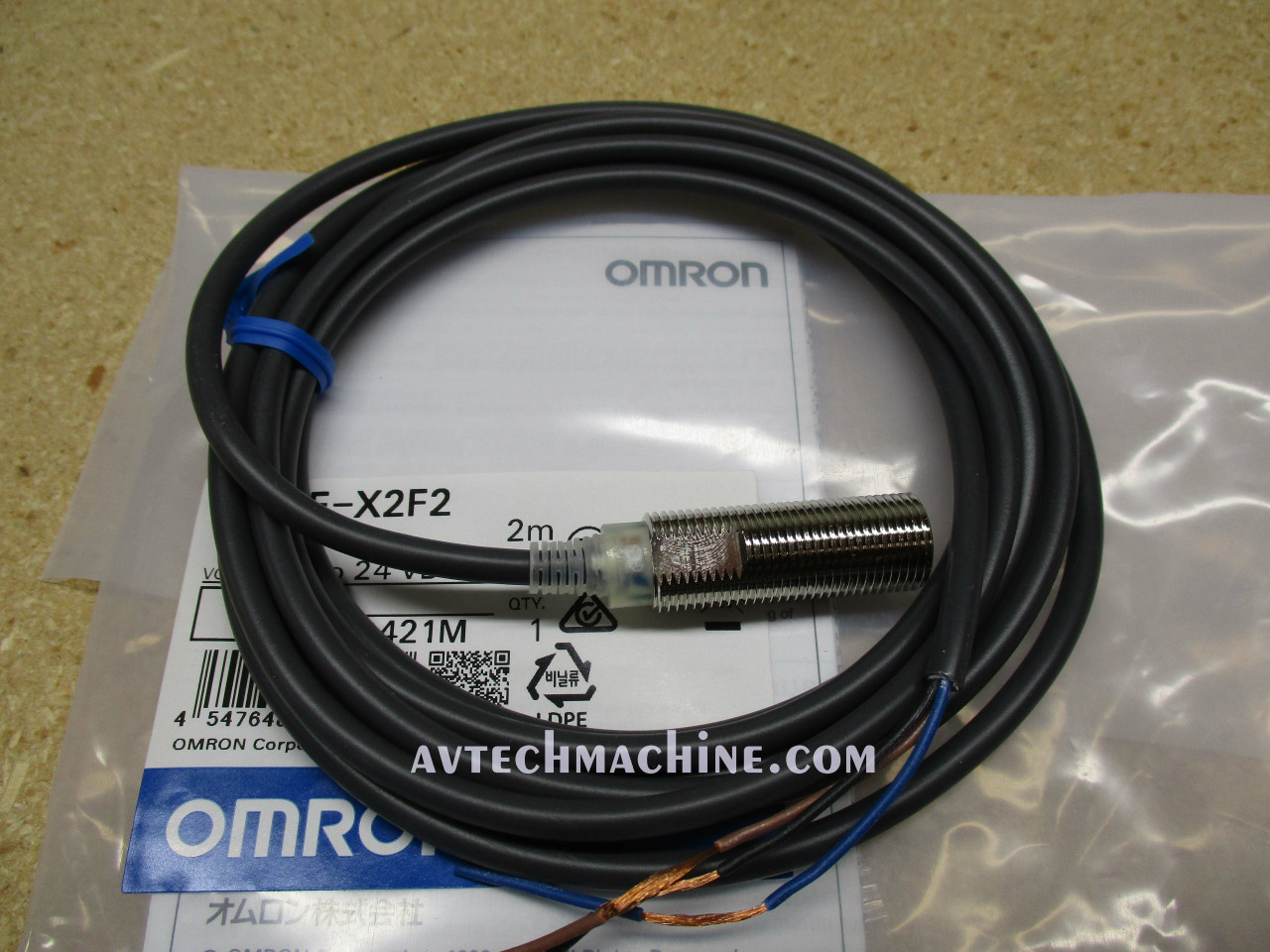 E2E-X2F2 Omron Proximity Switch PNP Normally Closed