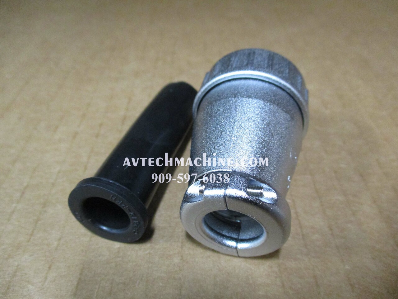 PLS2816PM PLT Apex Male Connector With 16 Pin