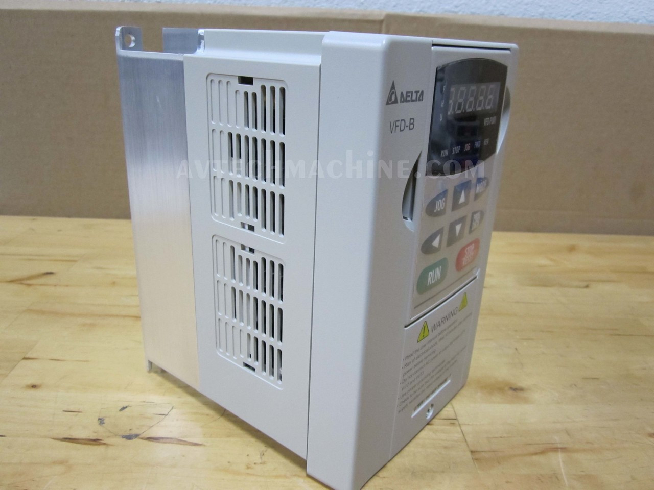 VFD007B43A Delta Inverter AC Variable Frequency Drive VFD-B 1HP 3PH 460V