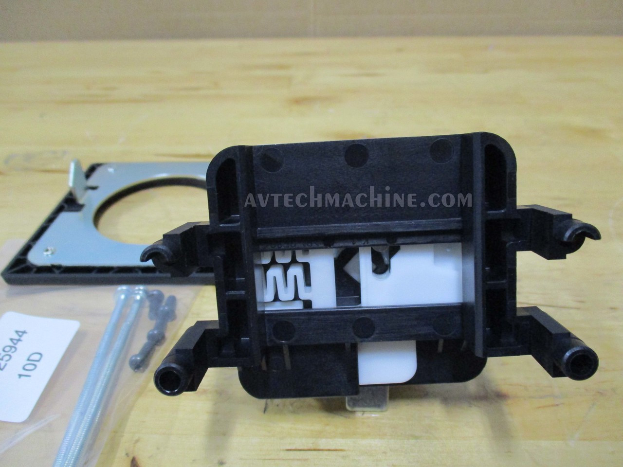 BZ6N10D Fuji Electric Rotary Handle For Breaker BW100EAG